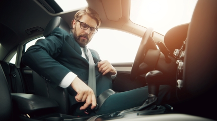 5 Pro Tips for Safe Driving From a NASCAR Driver